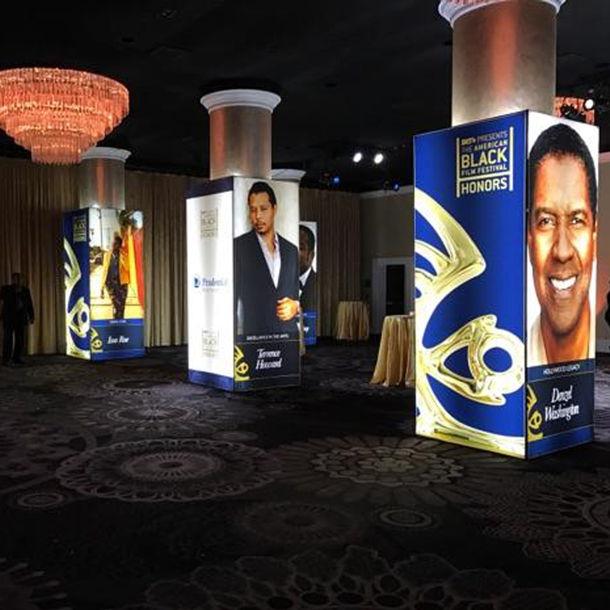 REXframe® SEG Lightbox Towers - Dazian